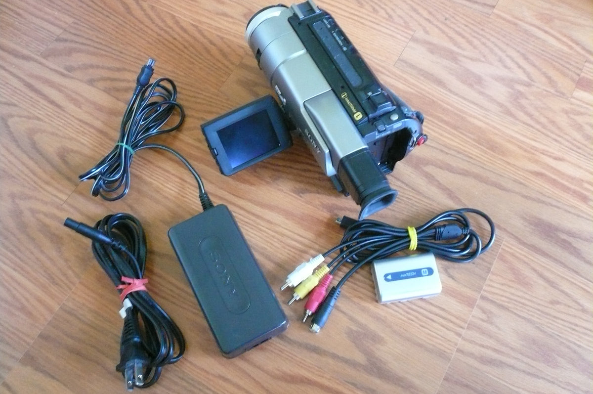 Sony DCR-TRV110e digital8 pal system camcorder plays 8mm Hi8 digital8 – I & N Electronics